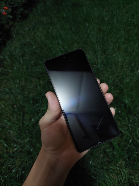 Redmi not 13r pro 12/256