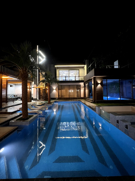 Дача  в чарваке ,,MANHETTAN HAUSE,,