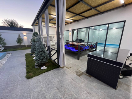 Dacha uchastka hi-tech usulda qurib bitkazilgan
