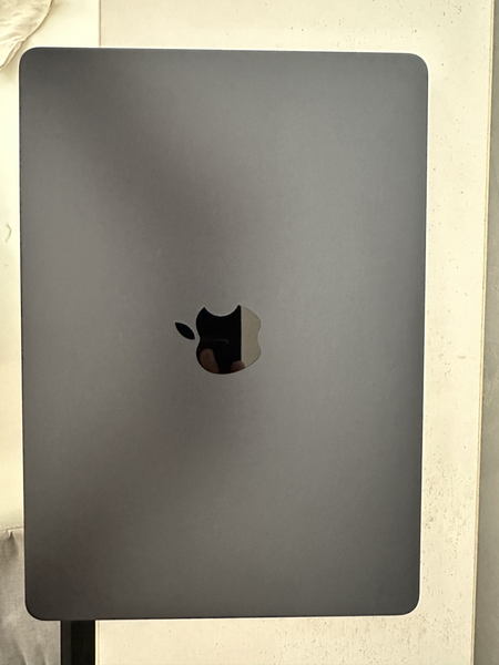 Macbook Air M2/8/256/ideal/19sikl/100%