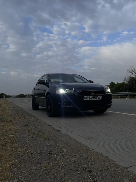 Mitsubishi Lancer X 10