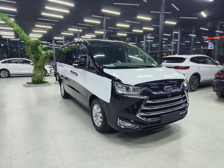 JAC M4 2 atmosferniy mehanika aftomatlari bor garantiyasi bilan