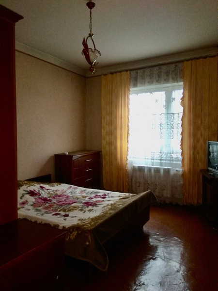 Продаю свою большую квартиру на Карасу 4