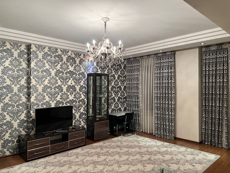 Срочно продам квартиру в центре!!!