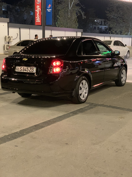 Lacetti sotiladi ideal holatda