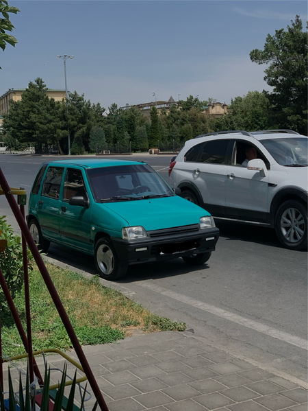 Тико год 2004 машина хорошие