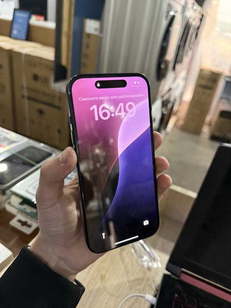 Iphone 15 99% Ideal