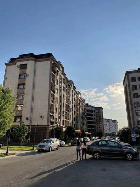 Алмазар Успейте По супер цене; Baurum С ремонтом Турбо Продажа 80м2;