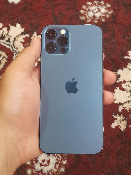 Apple iPhone 12 Pro