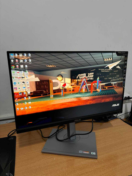 Asus PROART PA279CV 4K (3840x2160)