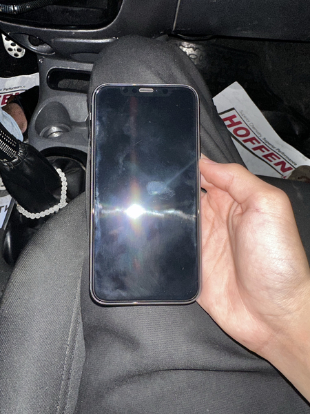 iPhone 11 bleck sarapina yo