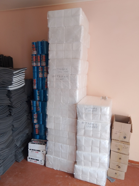 Optm narxlarda tavarlar sotamiz manzil Navoiy xatrchida