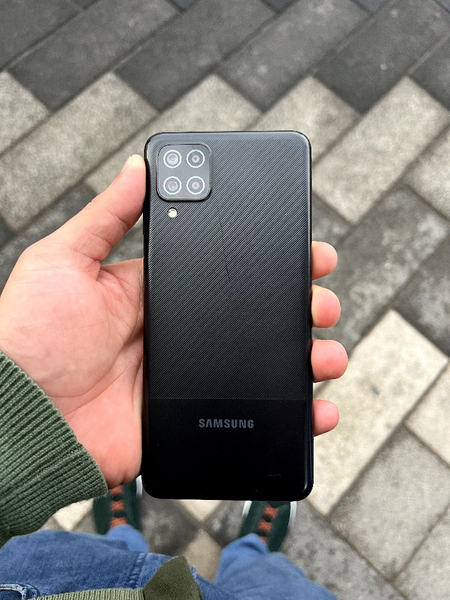 Samsung galaxy m12