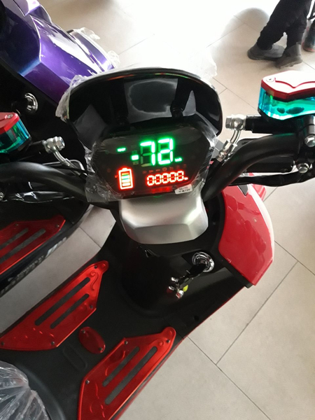 Elektro skuter bmw