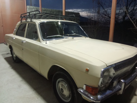 Sotiladi Vaz 2401