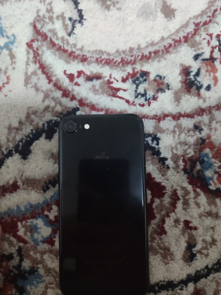 IPHONE 7 BLACK garantiya bor