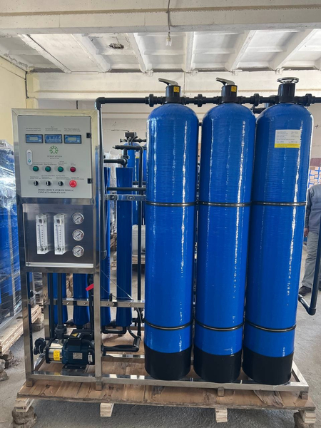Suv filtrlari. 500 L suv tozalash filtrlari. Osmos filtrlari