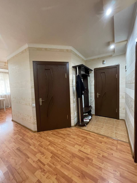 Продается Цум 4х комнатная 90кв.м 2-балкона 110-ШКОЛА