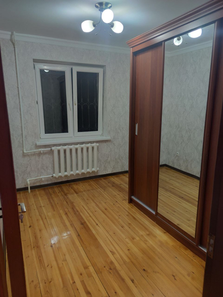 Продаю 3х комнатную квартиру Балкон 2×6 Актепа