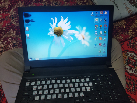 Lenovo b50-30 noutbuk