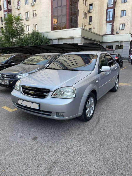 Chrvrolet lachetti 1.8 optra