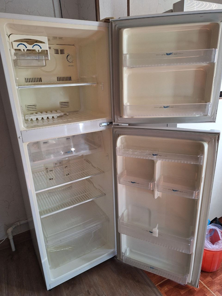 Продается холодильник