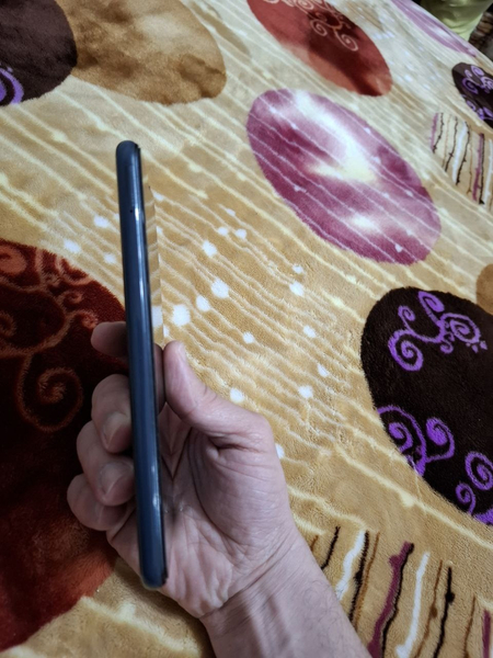 Samsung A 13 3/32 sotiladi