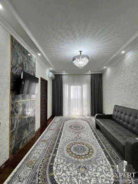 Продается Шикарная Квартира Мирзо-Улугбек  Эко Базар 2в3 комнатная