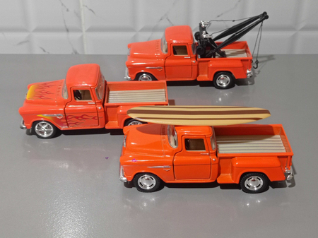 Коллекционная модель машины Chevy Stepside, масштаб 1:36