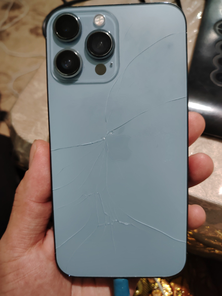 I iPhone XR 128g в корпусе 13