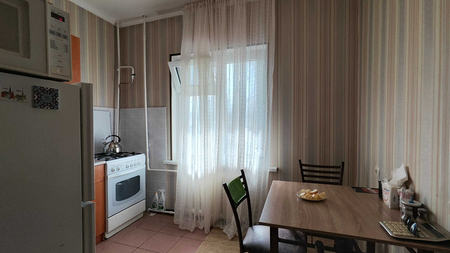 1-Комнатная в центре Госпиталка 37,5кв.м. 4/9