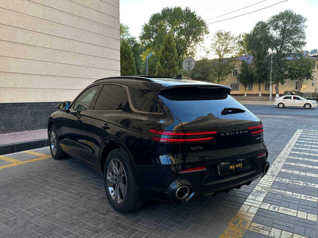 Genesis GV70 Full