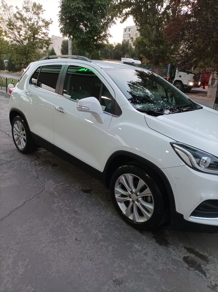 Tracker 1 premier 2019 yil