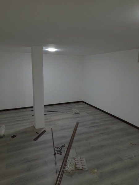 Продаётся дом,Яшнабадский район,с ремонтом,все удобства,газ,свет,вода
