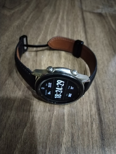 Samsung Galax Watch 3 
https://mediapark.uz › view
Смарт-часы Samsung