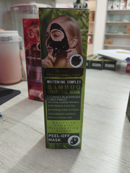 Peel off маска для лица от чёрных точек