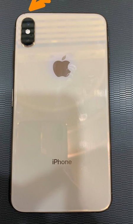 iPhone Xs Max. 64GB