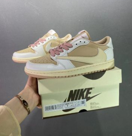 Nike Traverse cot