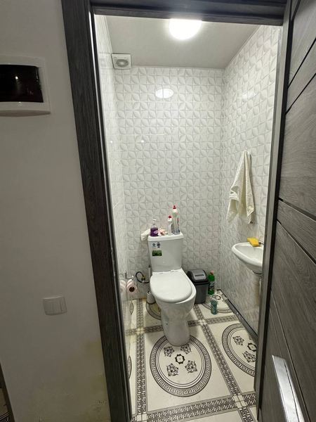 Яккасарай 8 роддом в новостройке 1 этаж 30м2 квартира+офис