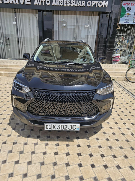 Chevralet ablisovka  Treker2 Blek piyano