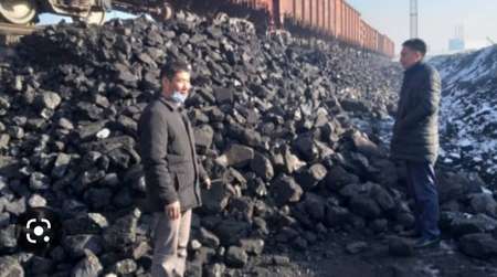 Киргиз кумирлари сотилади