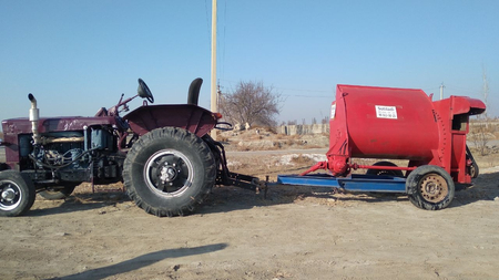 Mini Traktor sotiladi va deku xam sotiladi galaosiyo buxoro tumani
