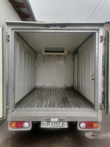 Курьер Доставка пищевых Рефрежератор Hyundai Porter 2plus