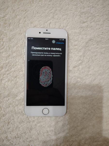 IPhone 8   64GB IDEAL