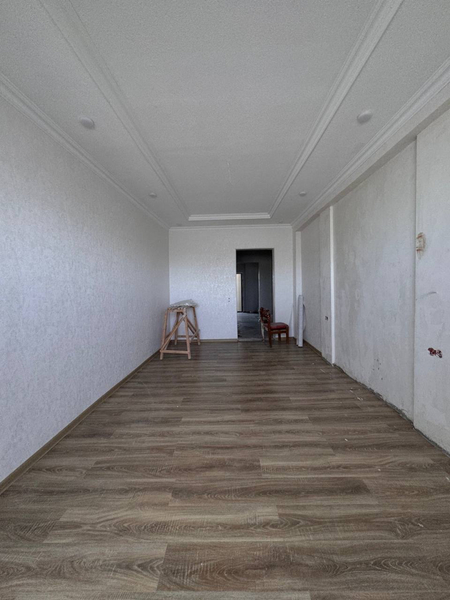 Яккасарайский рн 2/8/12  50м2  ул Бабура