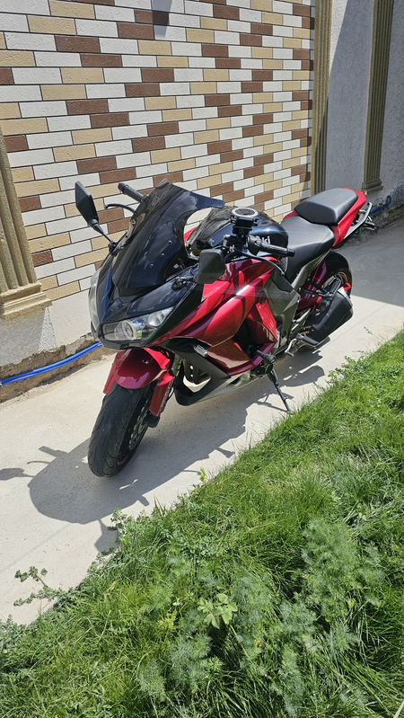 Kawasaki z1000sx