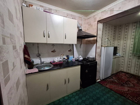 Срочно продаётся 2х комнатная квартира в 1 микрорайоне