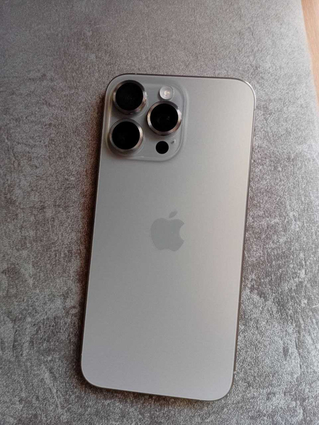 IPhone 15 pro max