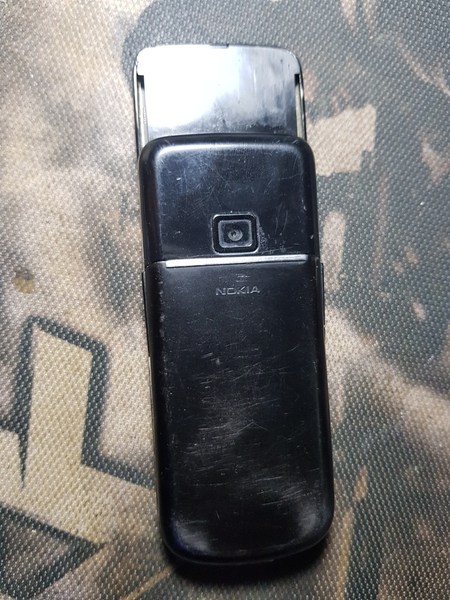 nokia 8800e-1 sotiladi.