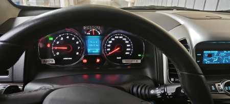 Captiva 3/4 qilingan 2015 oq rang